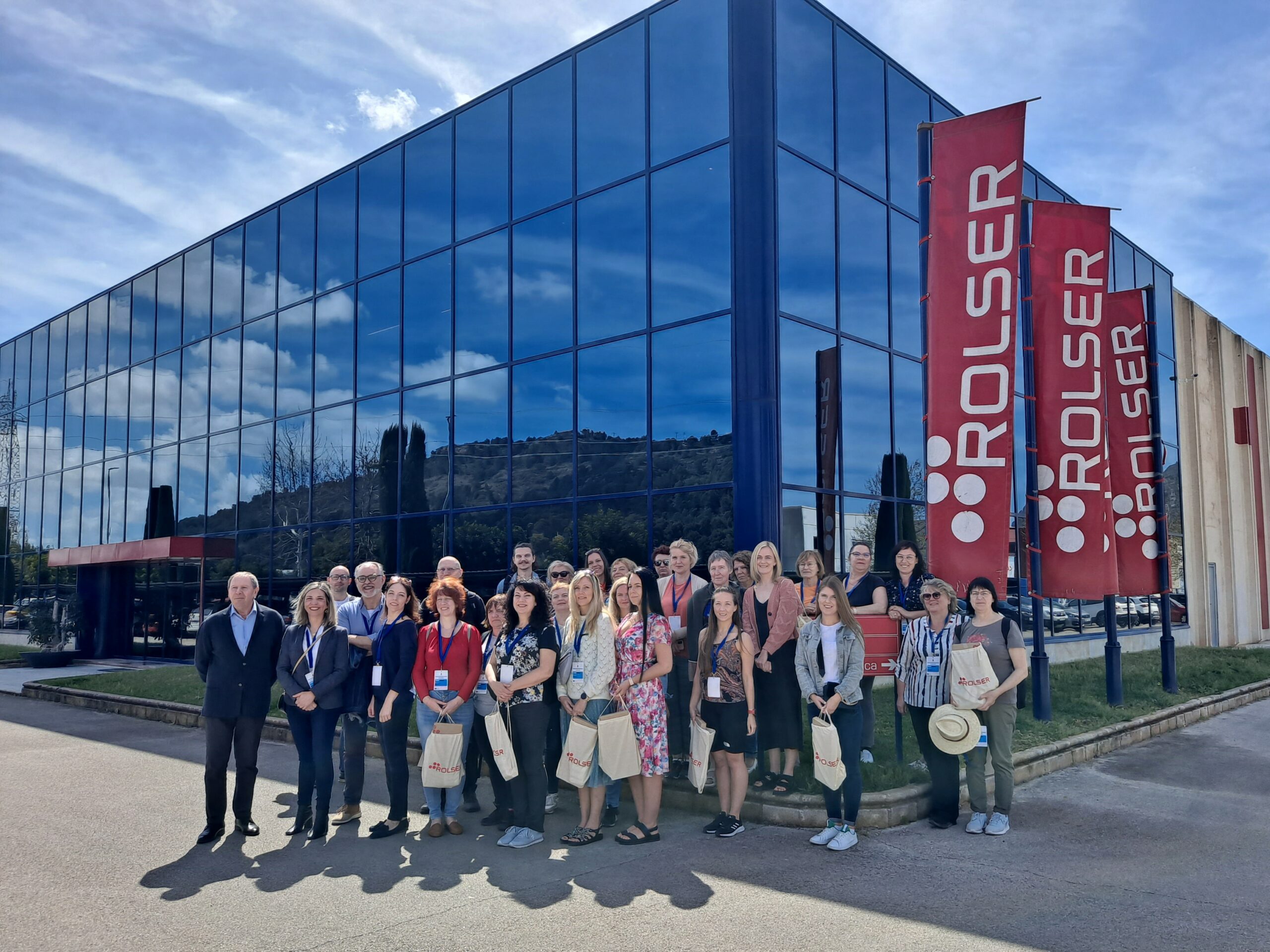 TechGirls visita las instalaciones de ROLSER